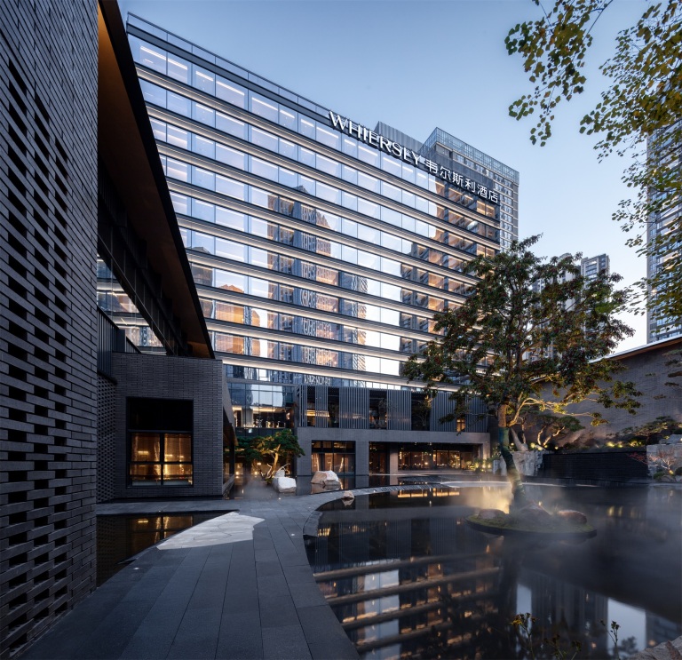 The Mei Xi Lake Wellesley Hotel by ZhiXing Architects – mooool