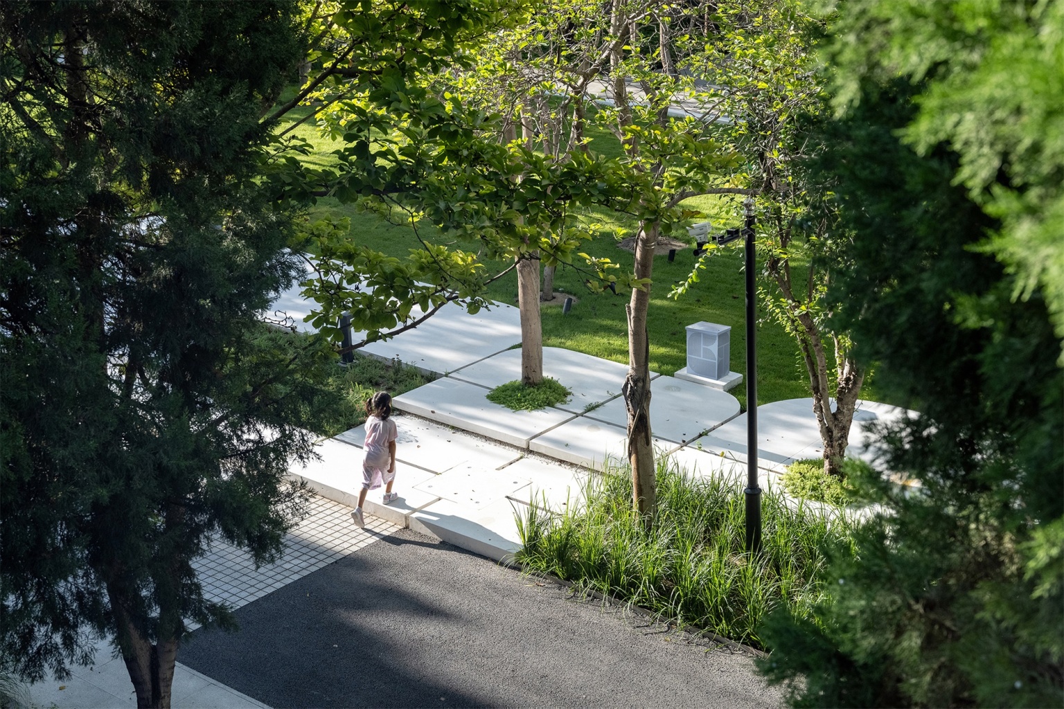 Beijing Sanlitun West 5th St. No.5 Campus by OneScape – mooool