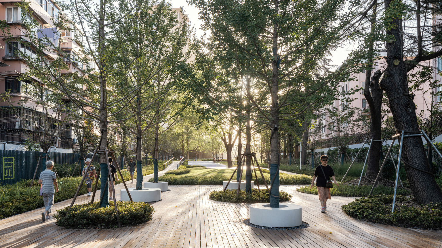 一块甲板的空间正义：甲板花园 / VIA维亚景观 – mooool木藕设计网